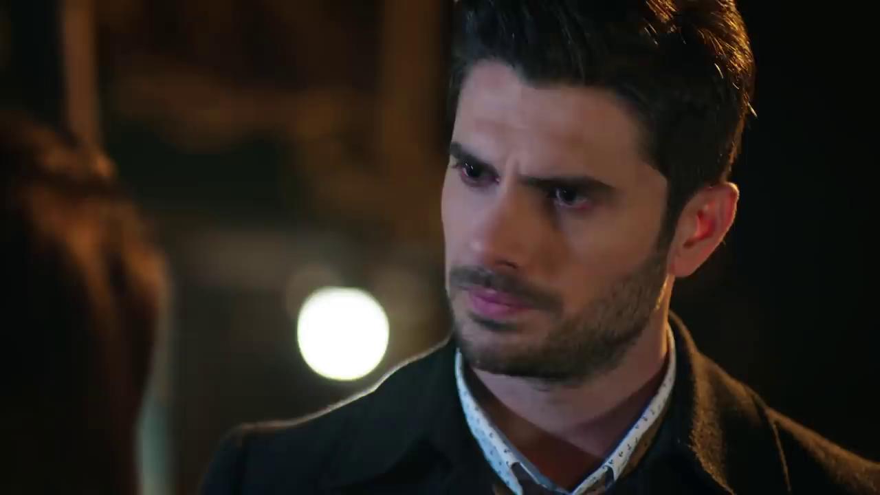 ️ Emanet: 1x110 » Zona Turca ️